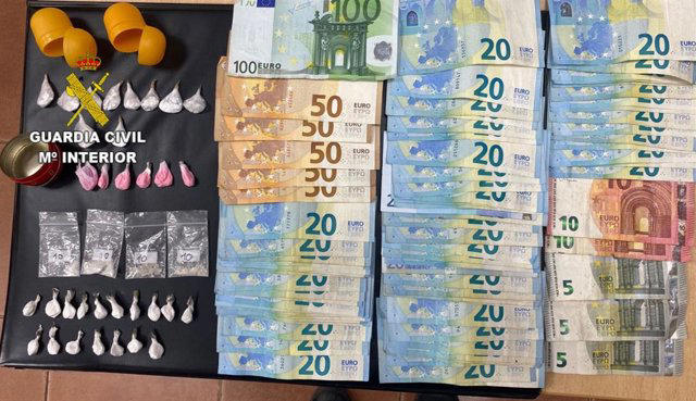 Sucesos.- Detenidas dos personas por venta de droga en las fiestas de ...