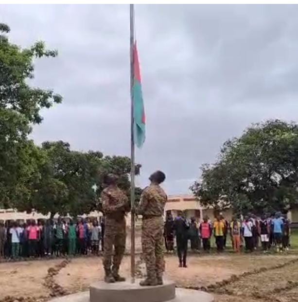 Sanguié/Immersion patriotique obligatoire : « La révolution a besoin de ...