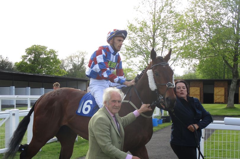 Legendary racing trainer dies after 'freak accident'