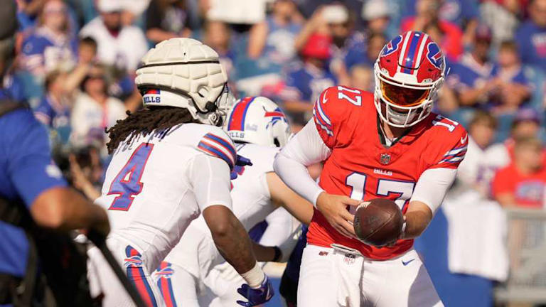 Bills' defensive star surprised when learning of James Cook's new deal