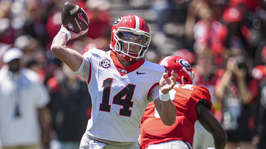 College Football Experts Sound Off On Georgia Bulldogs Quarterback ...