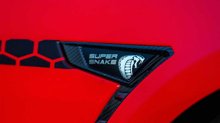 The highest horsepower muscle car with a manual transmission ever