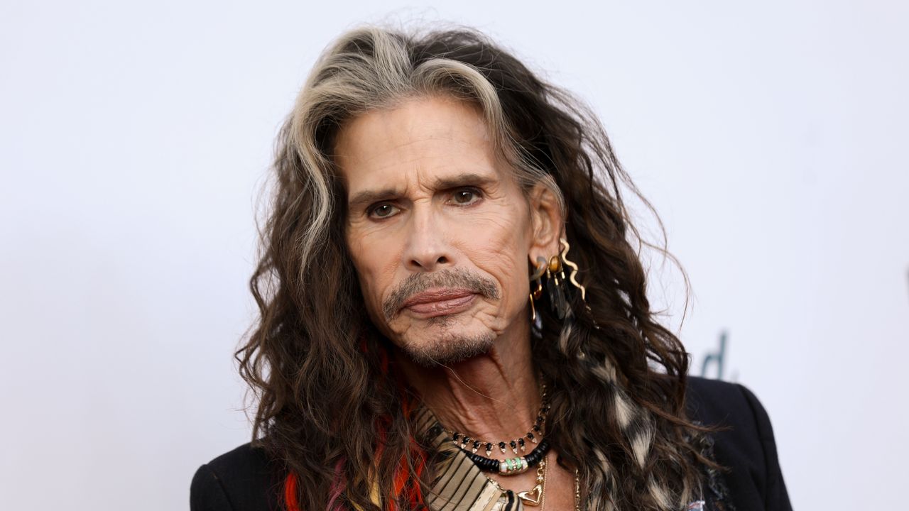 “Steven just doesn’t want to tour, and he can’t tour”: Joe Perry ...
