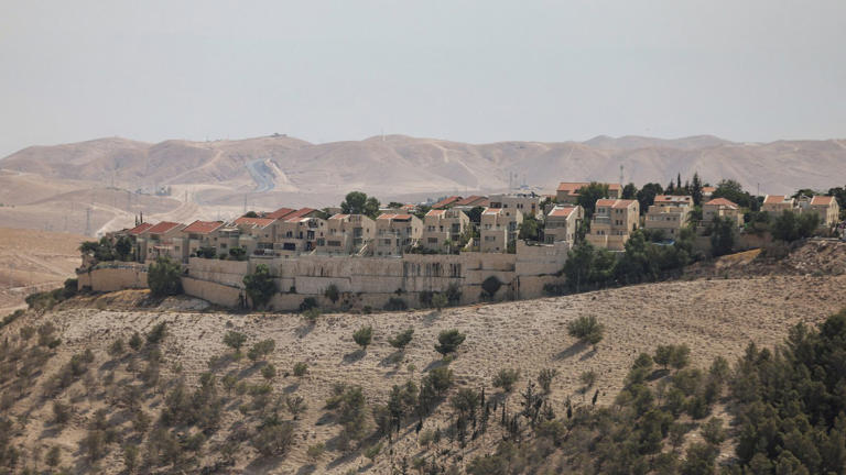 Israeli minister announces plans for new West Bank settlement to 'bury ...