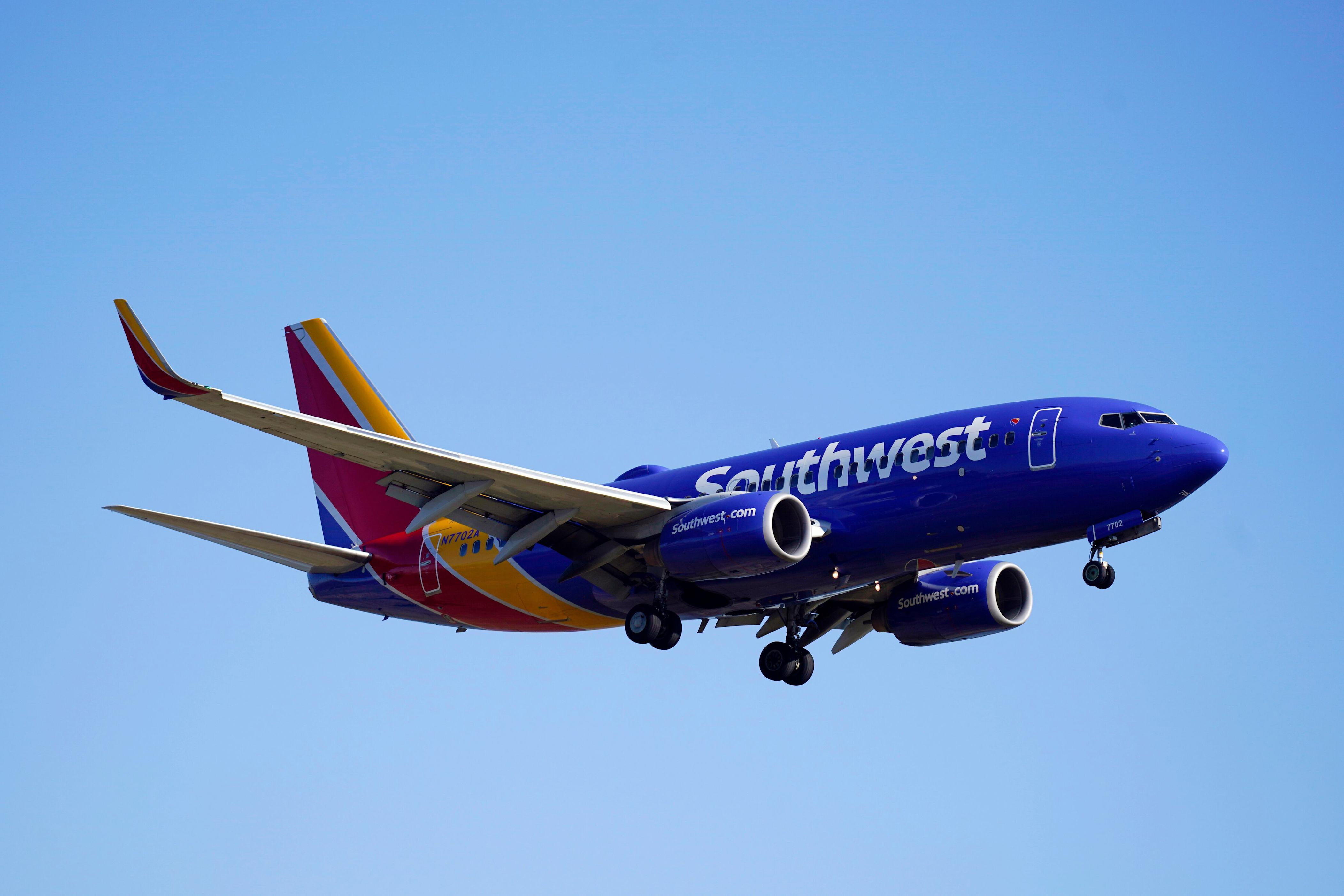 Southwest flight from Nashville lands ‘uneventfully’ at Virginia ...