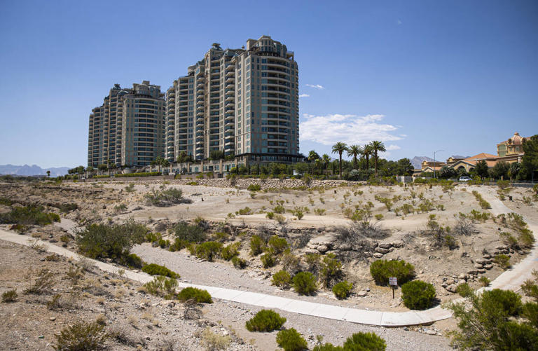 Builder unveils project name at former Badlands golf course in Las Vegas