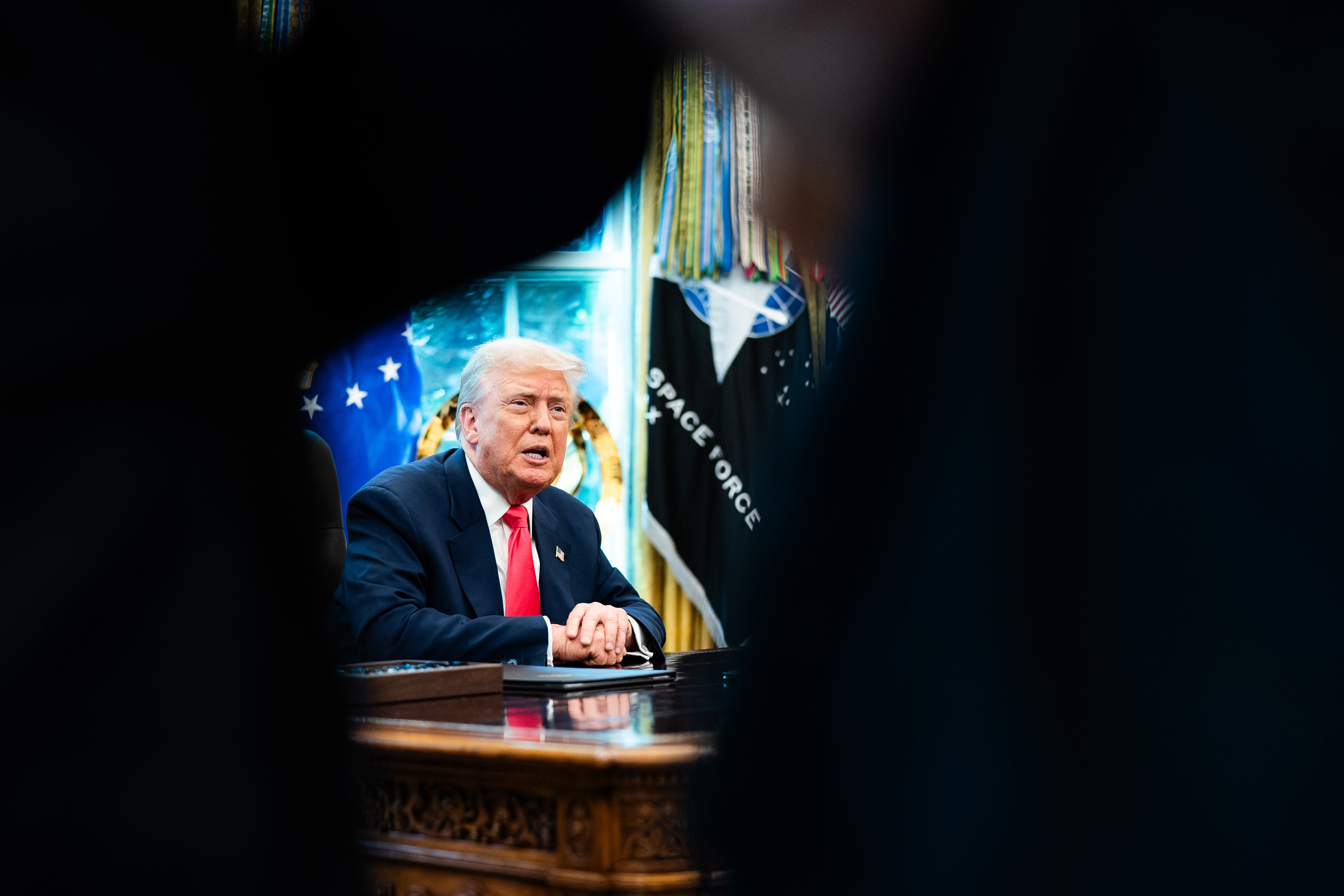 Trump raises possibility of Zelensky joining him and Putin in Alaska