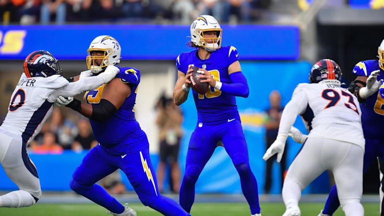 Justin Herbert's Status Update for Los Angeles Chargers Preseason Game ...