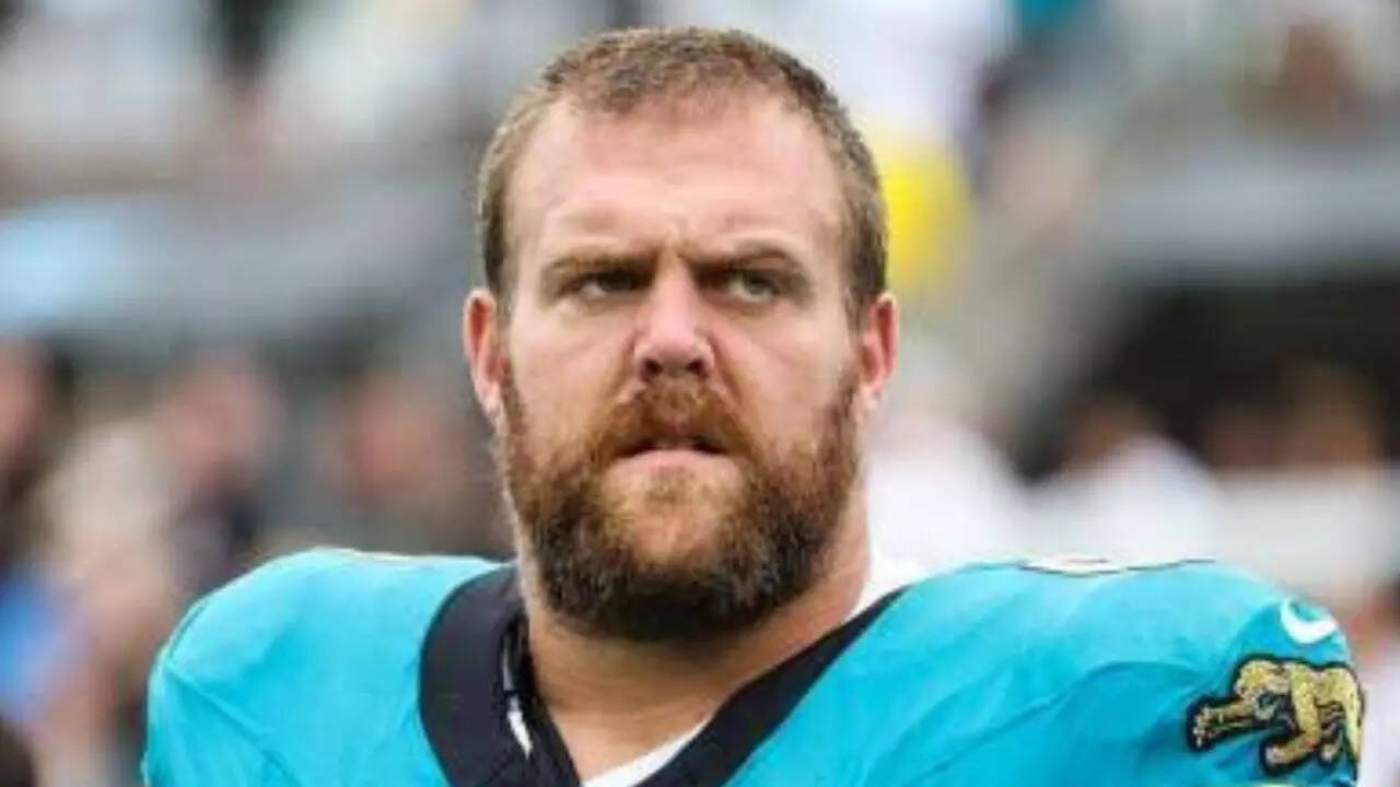 Brandon Scherff confirms retirement from NFL following Iowa Hall of ...
