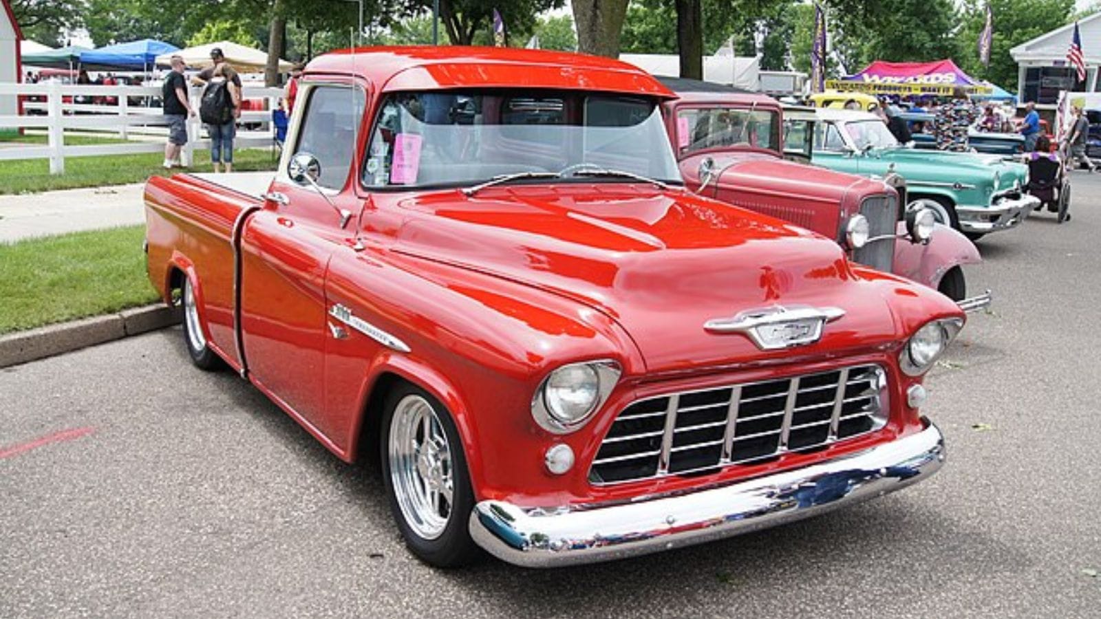 10 Classic Pickup Trucks That Are Nearly Impossible to Find