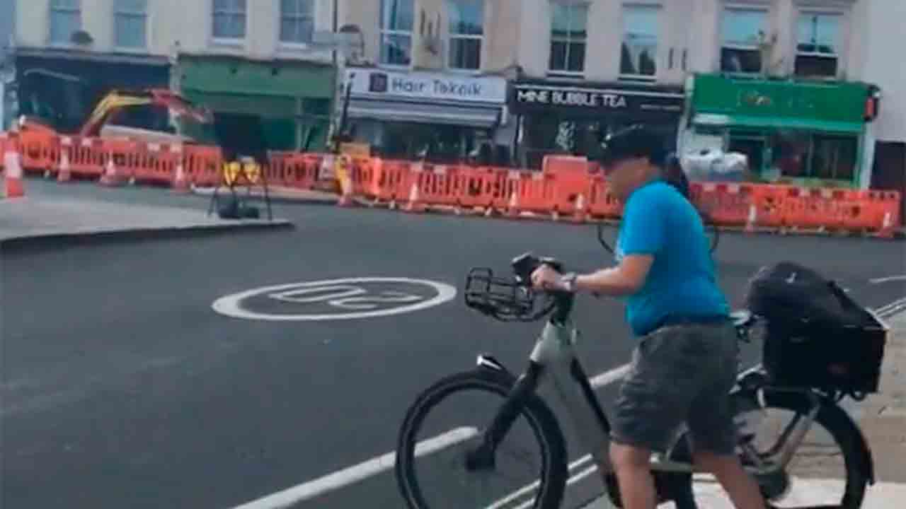 Cyclist YouTuber sparks controversy online after throwing his bike in ...