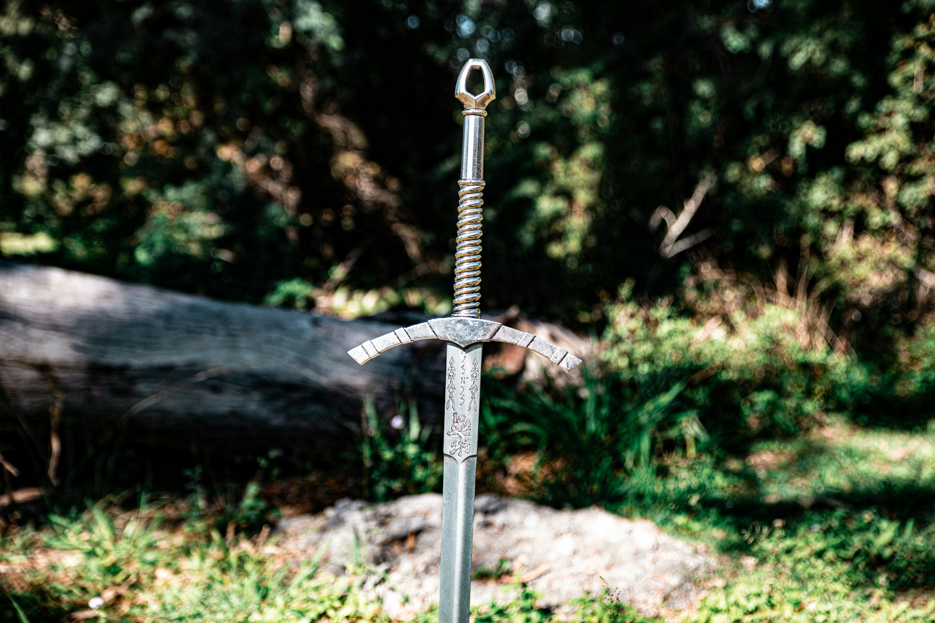 15 Incredible Symbolic objects of Power