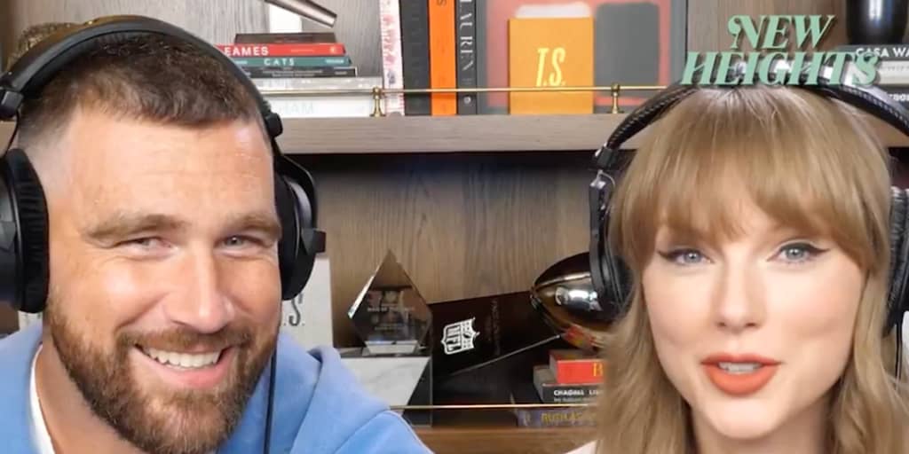 Travis Kelce Is "All In" on Taylor Swift, According to a Body Language ...