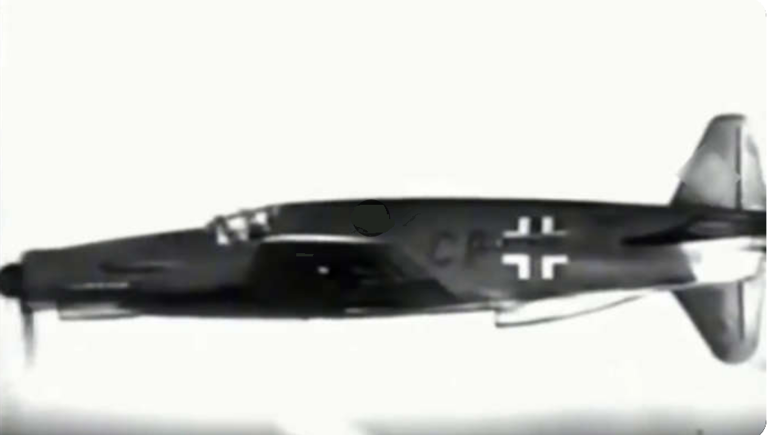 470 MPH of Desperation: The Dornier Do 335 Pfeil That Came Too Late to ...