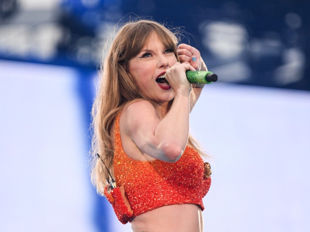 Taylor Swift's Rumored 2026 Super Bowl Halftime Dreams Could Be Dashed ...