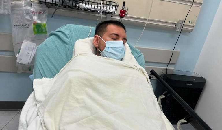 Hombre narra SÍNTOMA de CÁNCER IGNORADO por médico