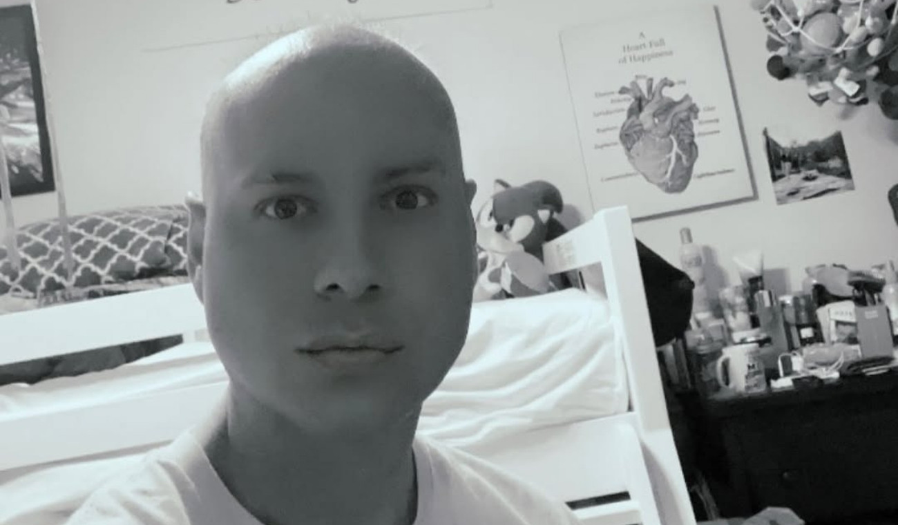 Hombre narra SÍNTOMA de CÁNCER IGNORADO por médico
