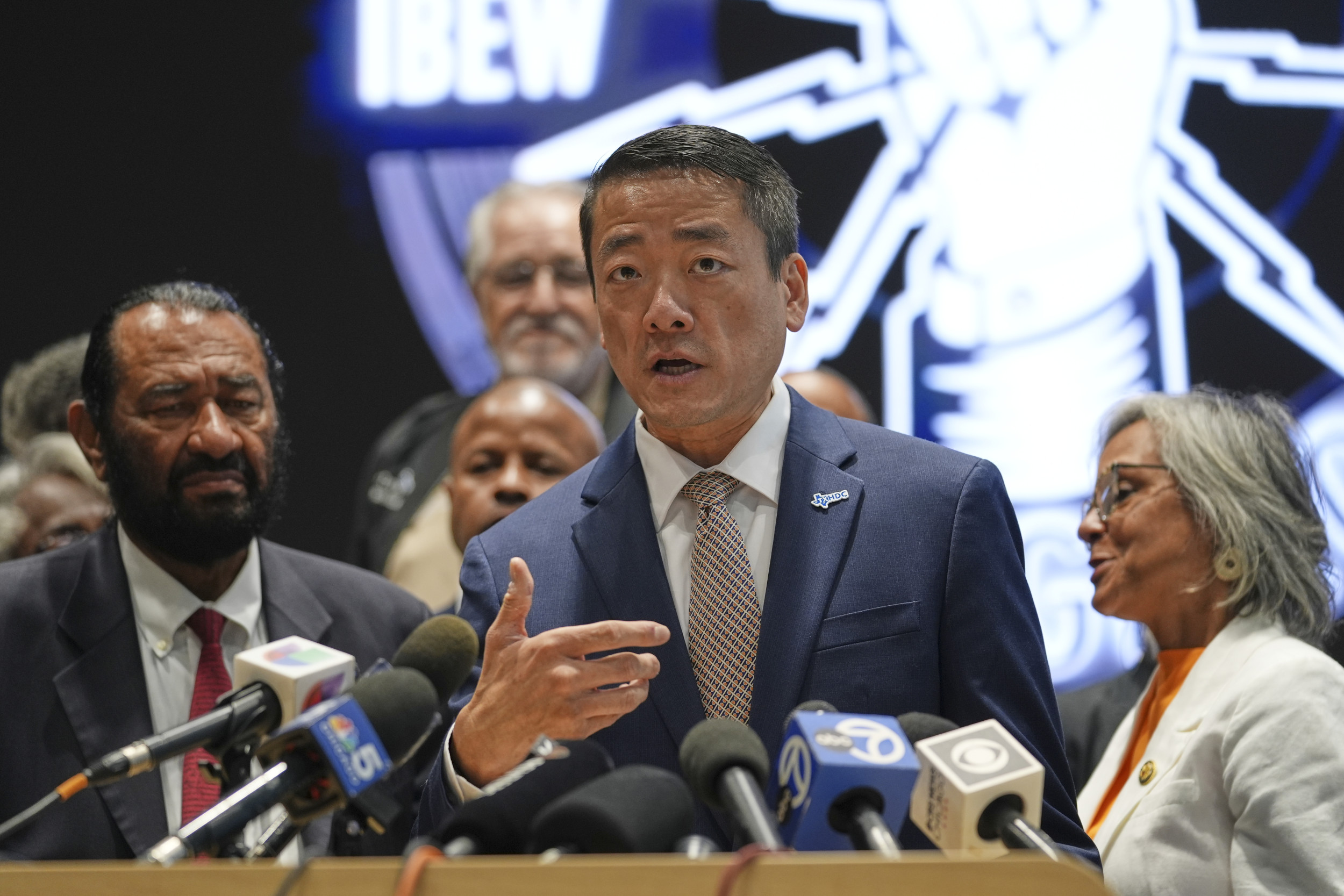 Texas Democrats reveal list of demands for returning to state