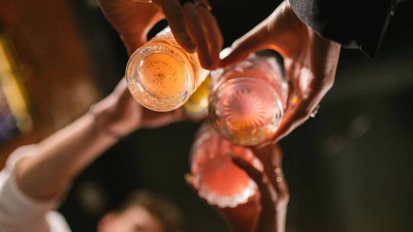 US adult alcohol consumption rate hits record low – survey