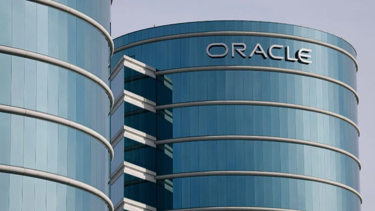 Seattle tech layoffs: Oracle cutting 161 jobs amid AI investment push