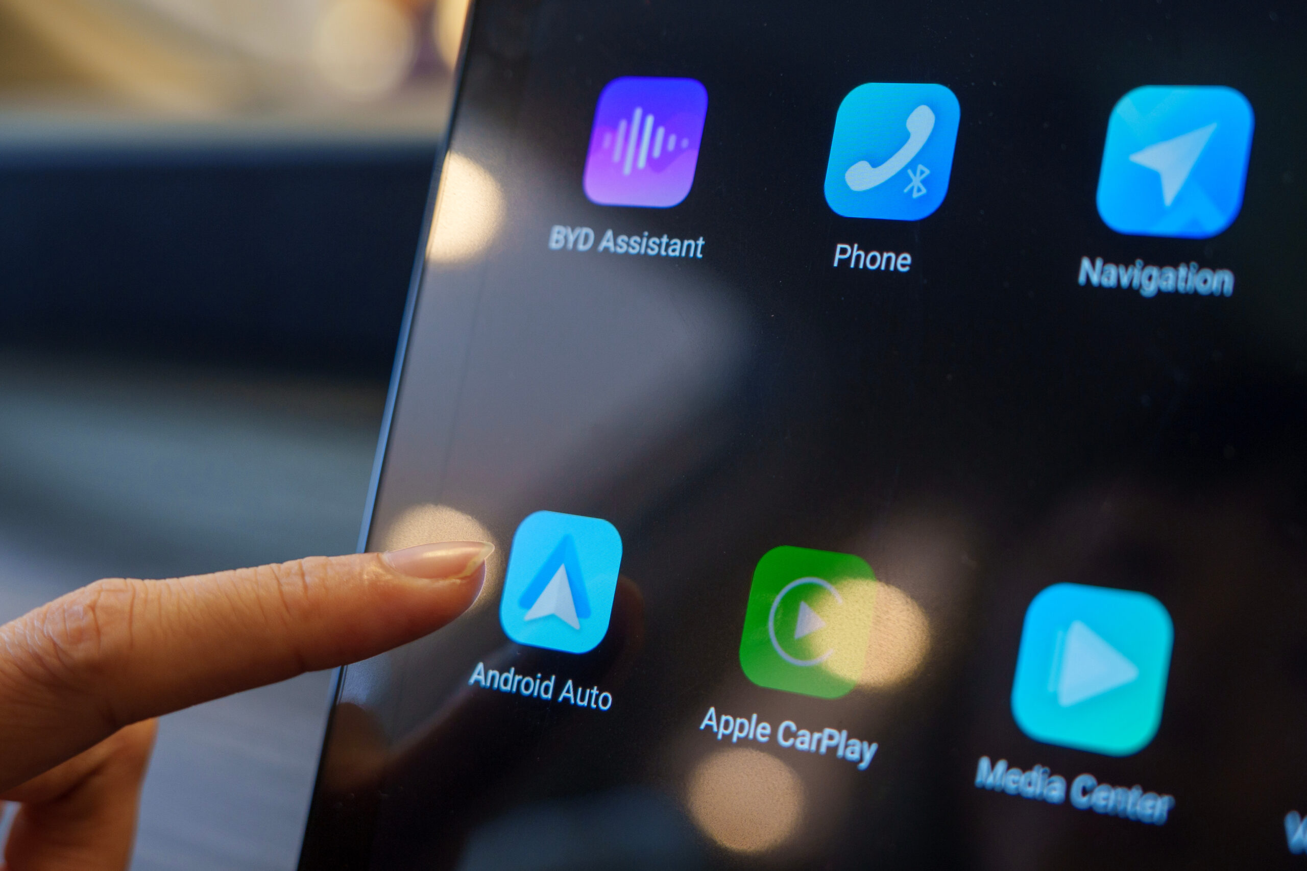 Android Auto z nową aplikacją. Oto, co potrafi InPost Mobile w twoim aucie