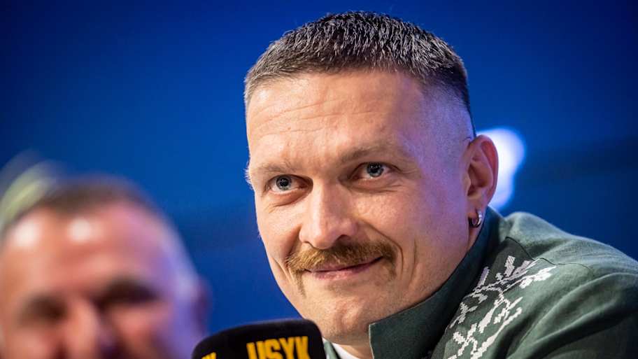 Frank Warren Shares Major News On Potential Oleksandr Usyk vs Joseph ...