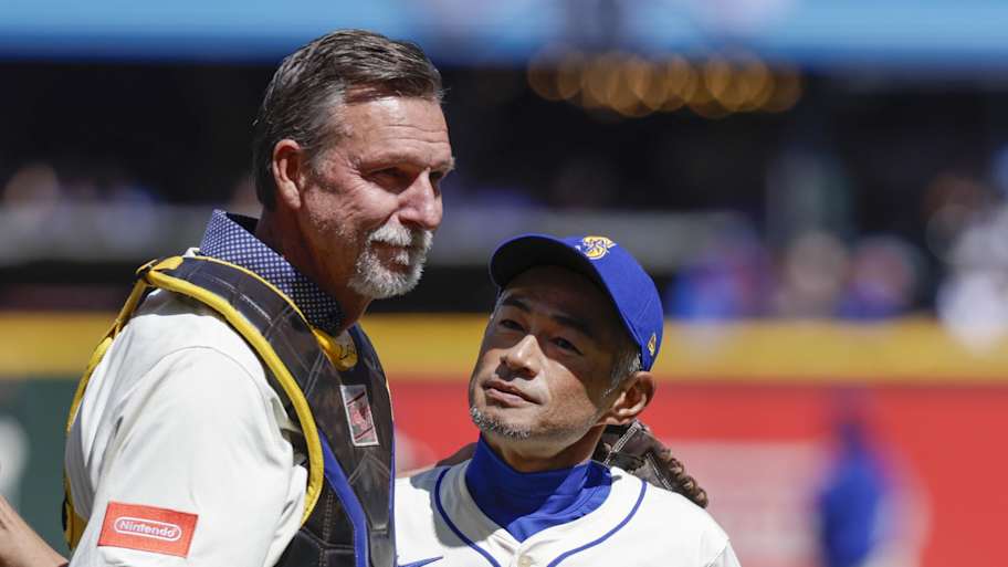 Seattle Mariners Broadcaster Explains Heartfelt Moment Between Ichiro ...