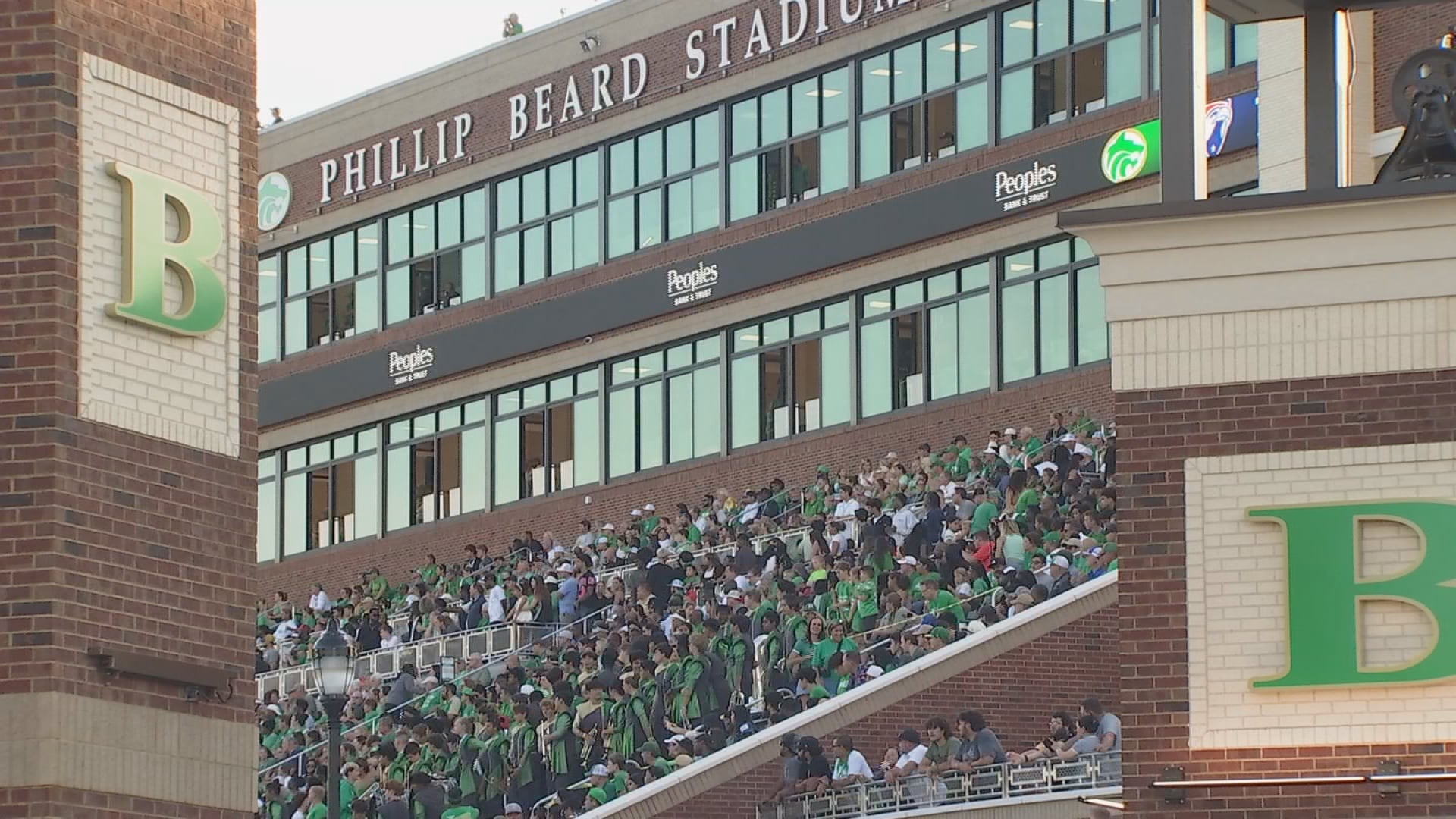 Buford High School kicks off football season at new $62 million stadium