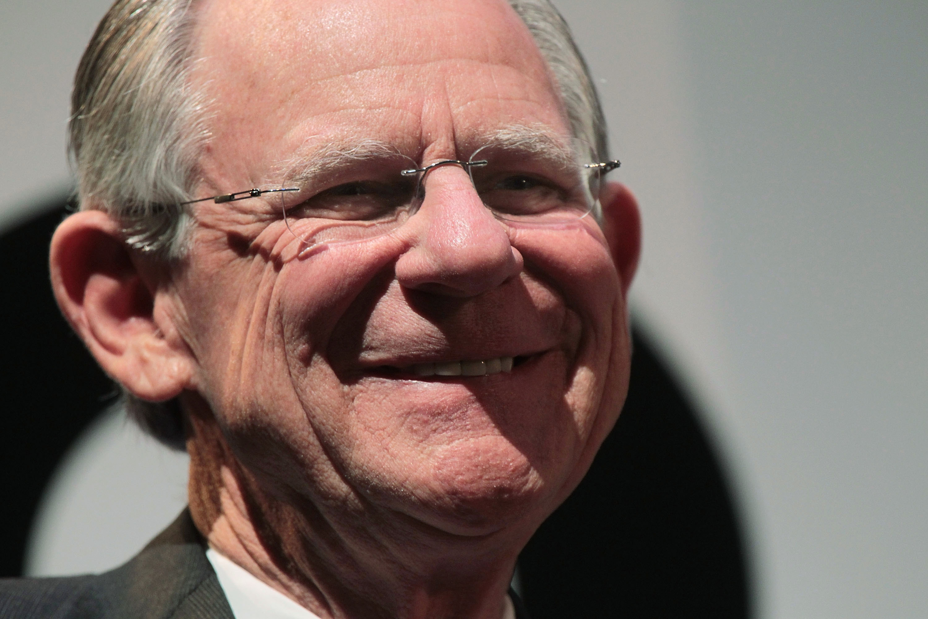 ‘The best of public service,': Del. ex-Gov., Congressman Mike Castle ...
