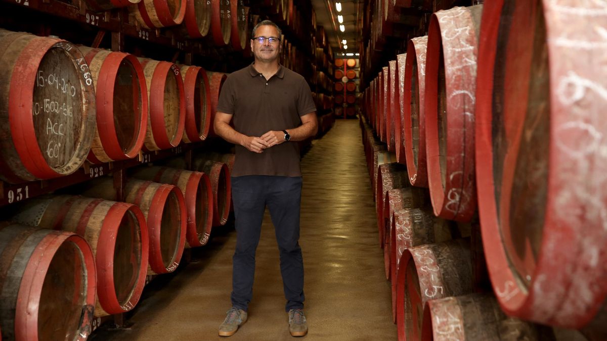 Arehucas, la destilería de ron más famosa de Canarias, aplica la ...