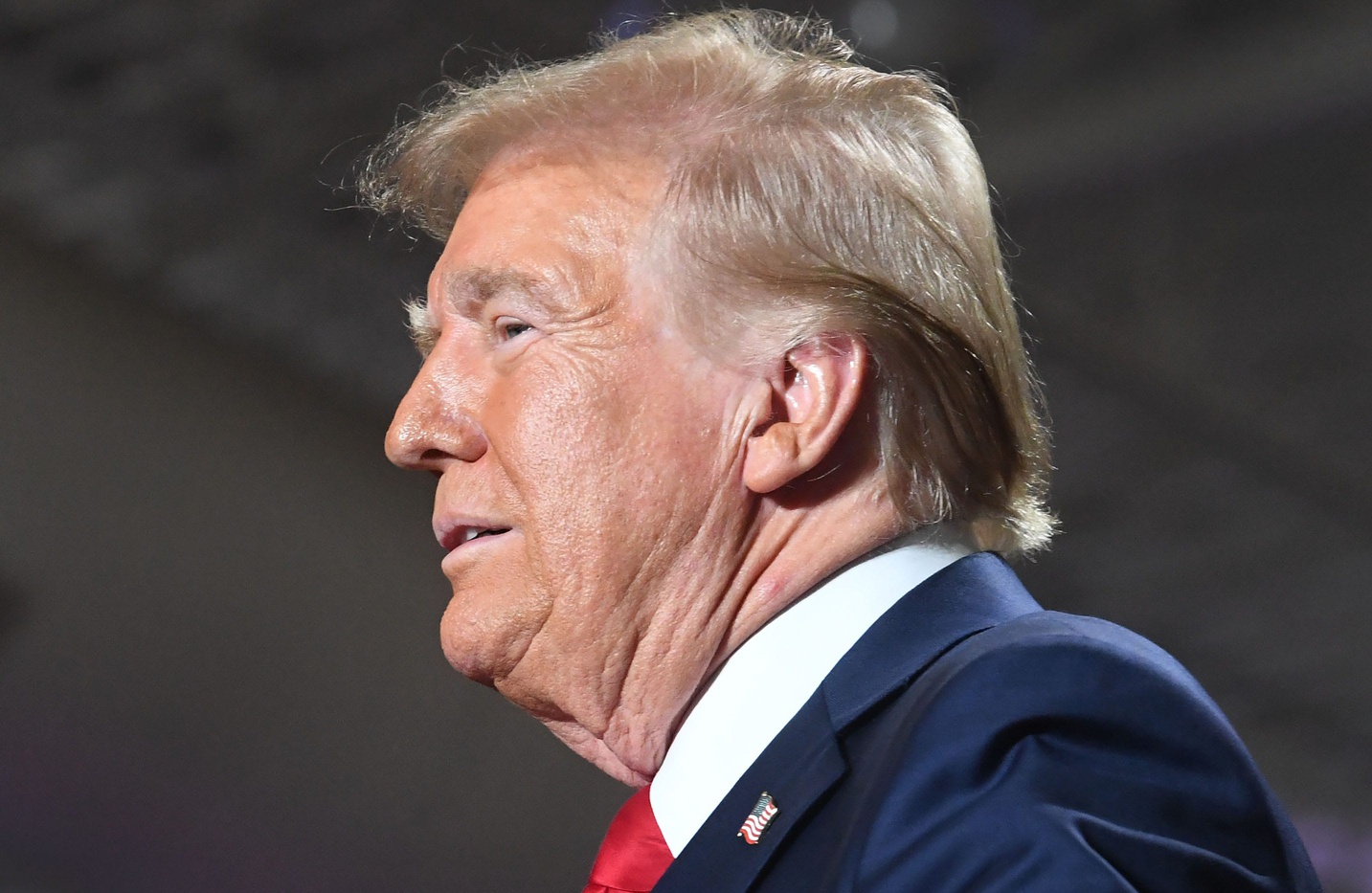 Trump blames Musk fallout on EV mandate