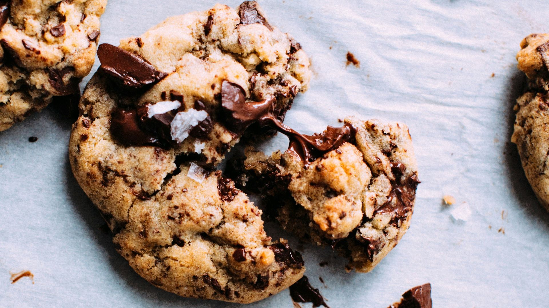 20 Pick-Me-Up Foods That Instantly Cheer You Up
