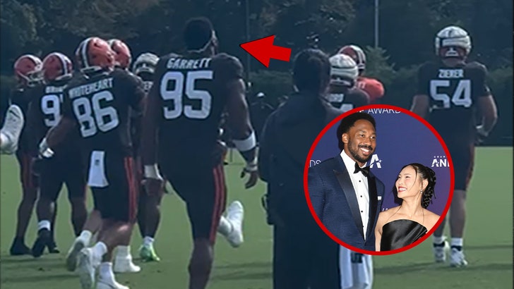 Chloe Kim Supports Boyfriend Myles Garrett At Browns Practice