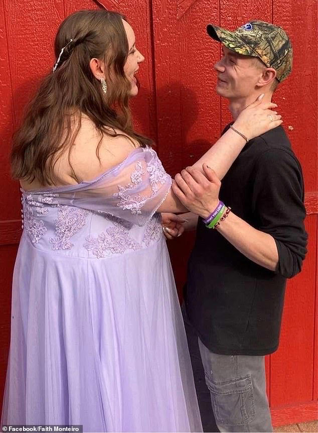 Fears for missing pregnant teen after troubling final message before disappearance