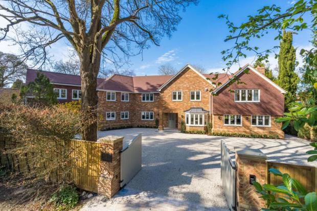 'Nearly-new' house in Gerrards Cross for sale for £3.45m