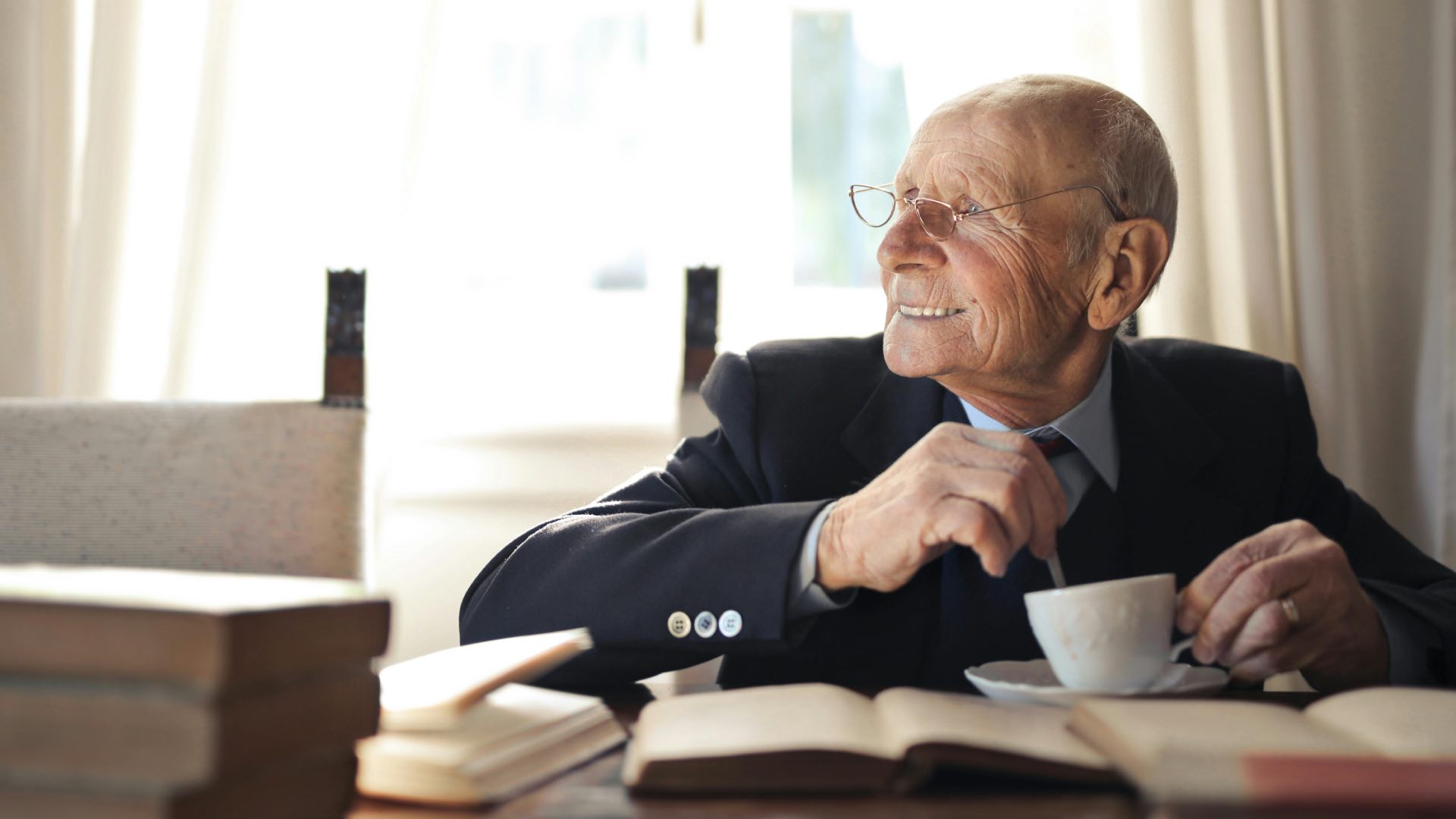 5 Evening Rituals to Feel Good at 60, According to an Expert