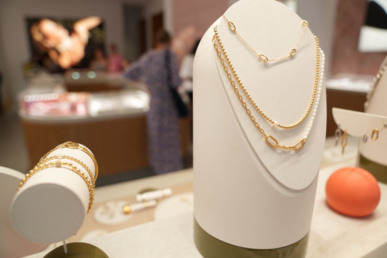 Pandora Reiterates Full-Year Outlook But Flags Increasing Headwinds