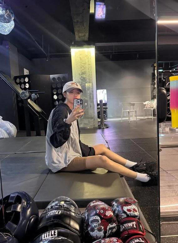 170cm 44kg… 남들 부러워하는 마른몸 벗어나서 근육 만들고 있는 그녀