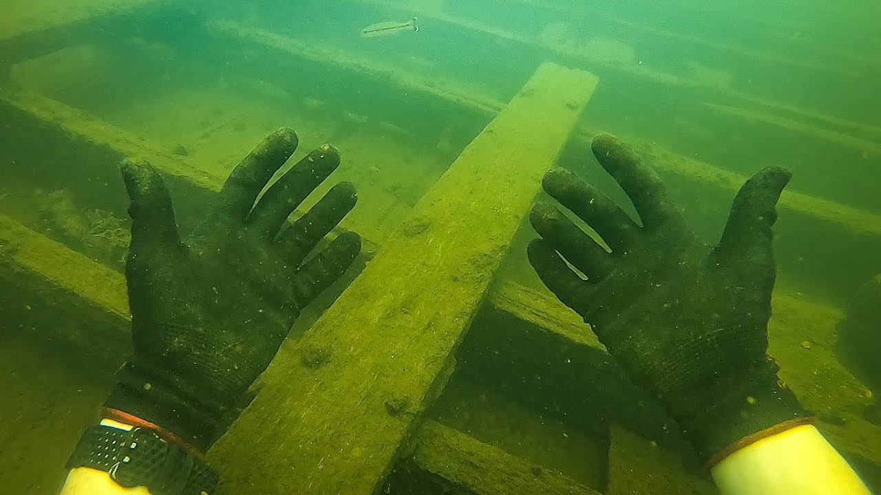Scuba Diving Adventure Turns Into Unpaid Archaeology Session