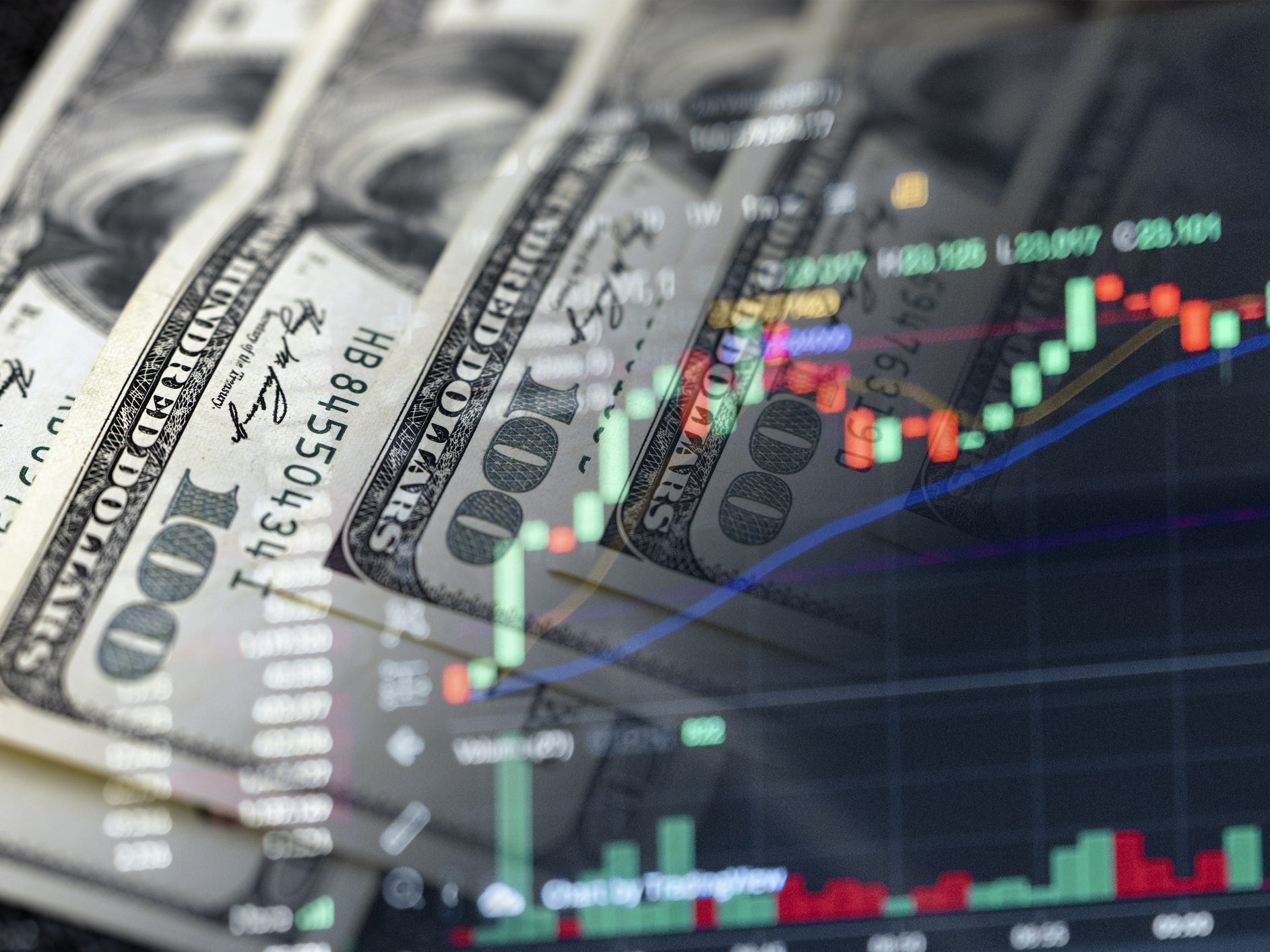 Tech guru Erik Gordon says investors will 'suffer' far more from the AI ...