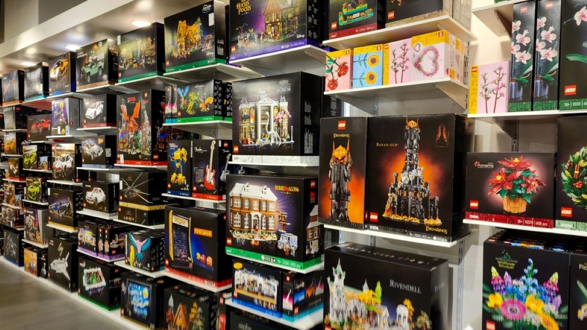 Pokémon, LEGO, Barbie—This Year’s Most Valuable Toys for Collectors