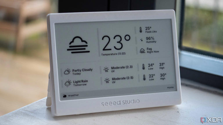 I started using an ePaper display as my second monitor, and I didn't ...