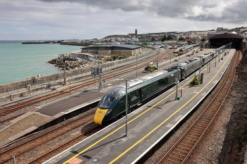 Man's overnight train journey to Cornwall leaves people 'floored' by price