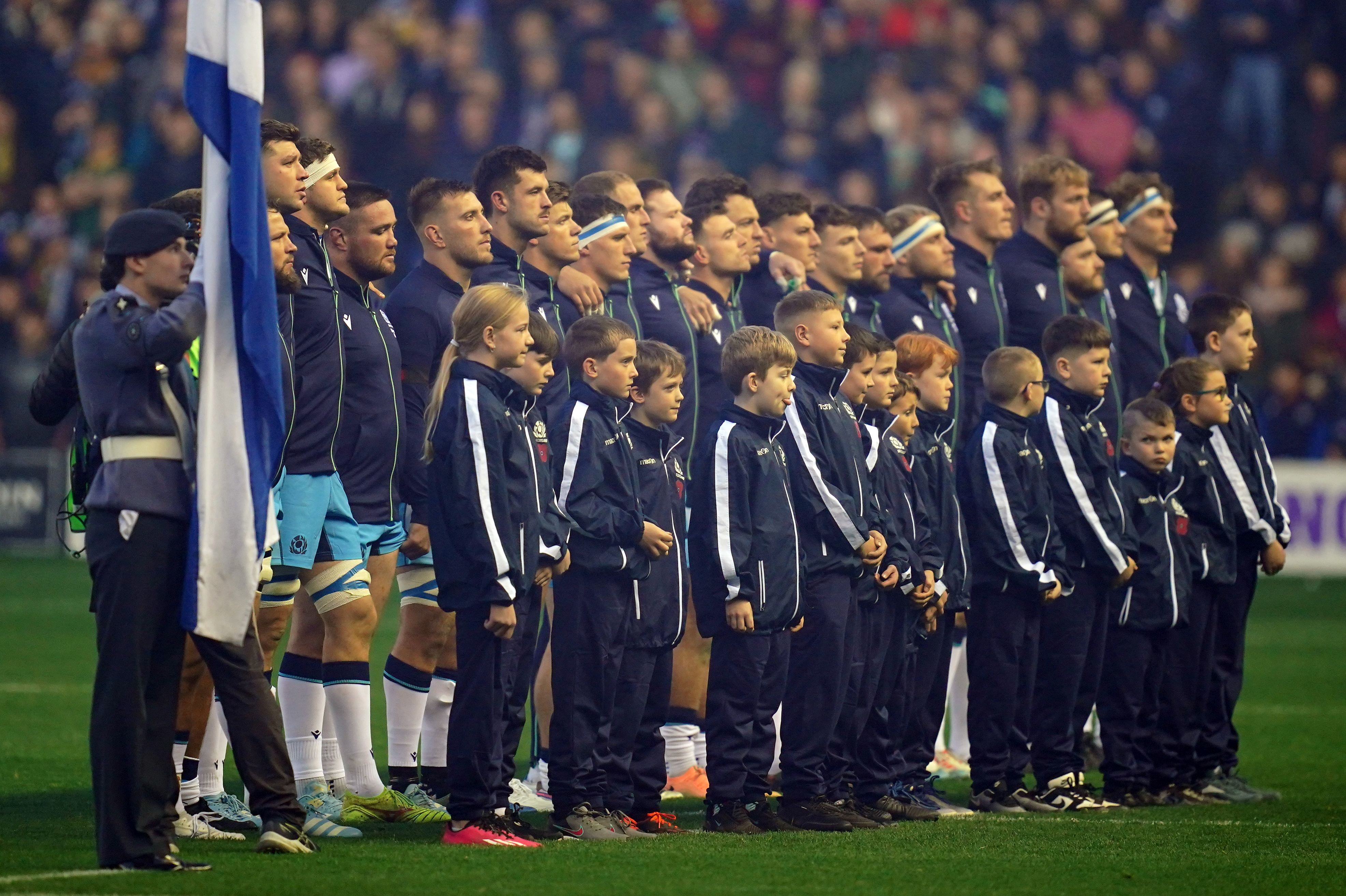 A capella Flower Of Scotland at Murrayfield began with a 'mistake ...