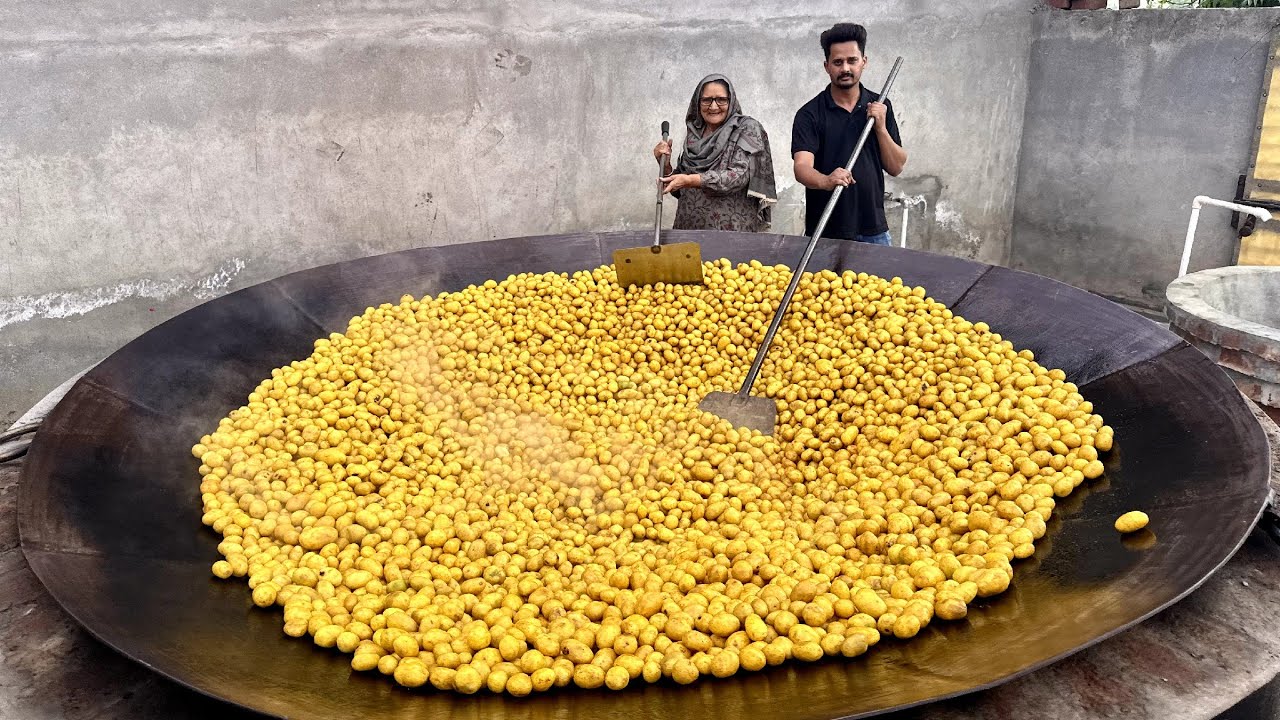 Giant Kadai Cooking: Village-Style Dum Aloo for the Masses