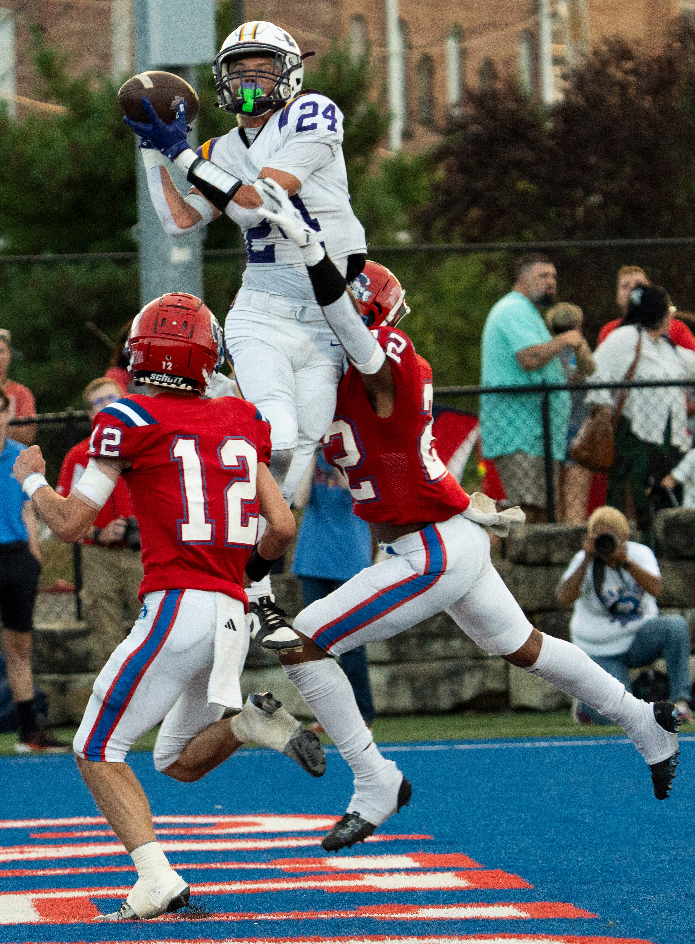 Unioto high school football's defense shines in season-opening win over ...