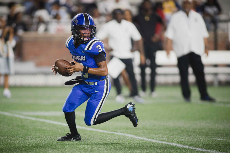 Rewinding Thursday’s Week 1 scores, highlights, news from across Alabama