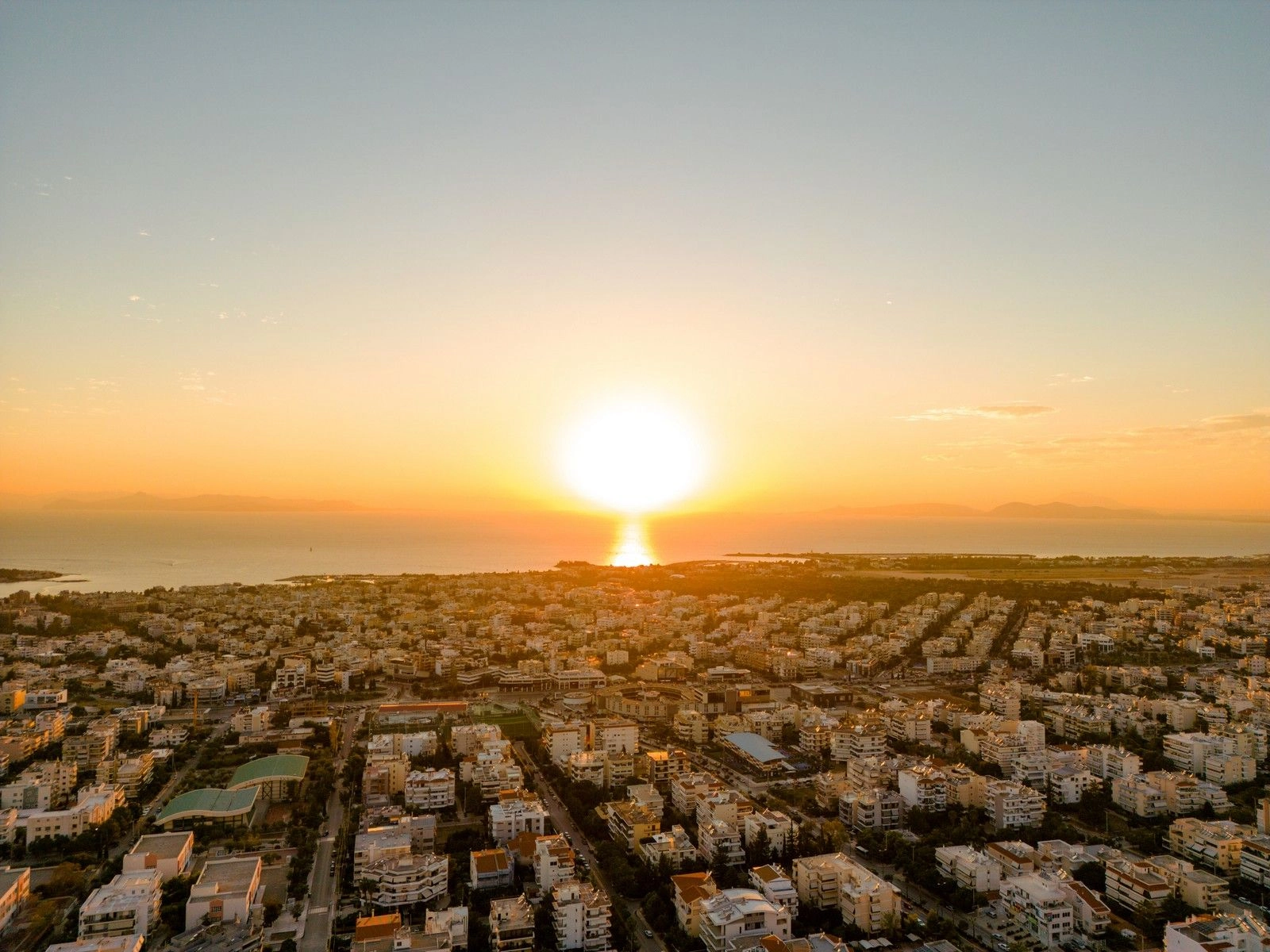 Συνεχίζεται η δυναμική στην αγορά ακινήτων στα Νότια Προάστια της ...