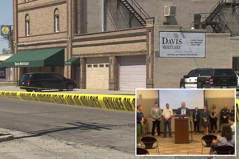 Colorado funeral home investigated after 20 bodies found decomposing ...