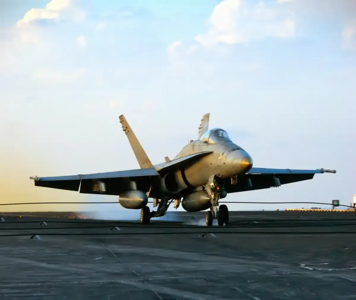 Un nouveau F-18 s’écrase dans l’Atlantique : pourquoi l’US Army ...